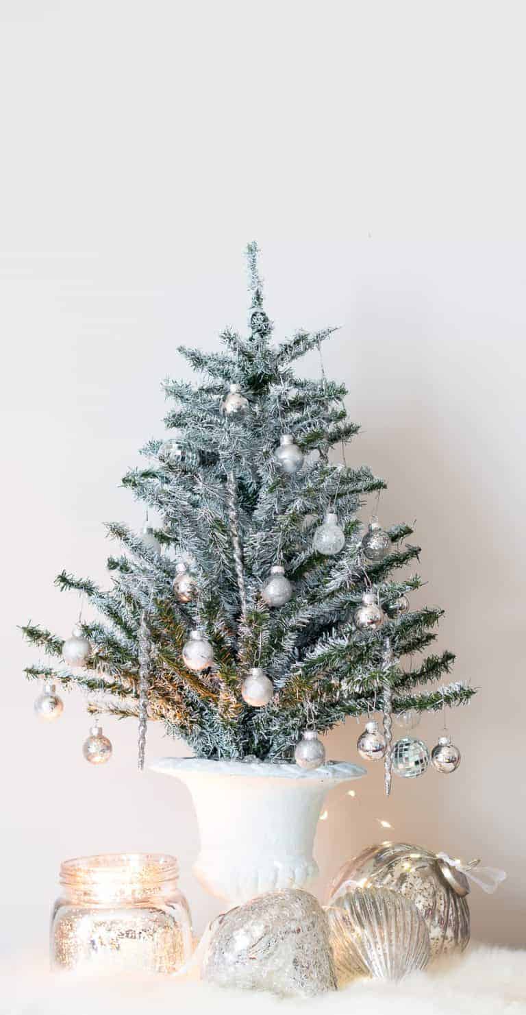 DIY Feather Tree Tutorial - The How-To Home