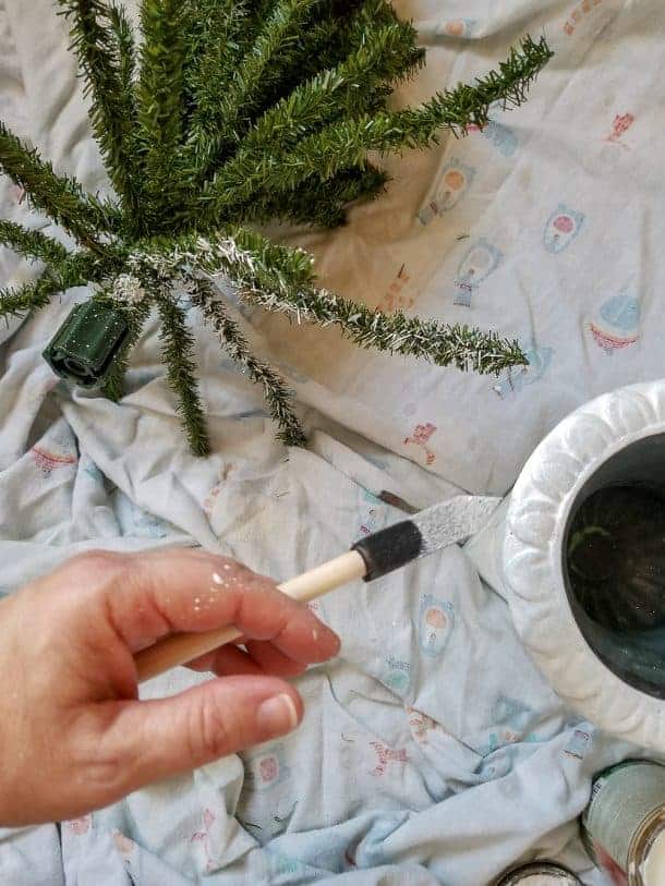 DIY Feather Tree Tutorial - The How-To Home