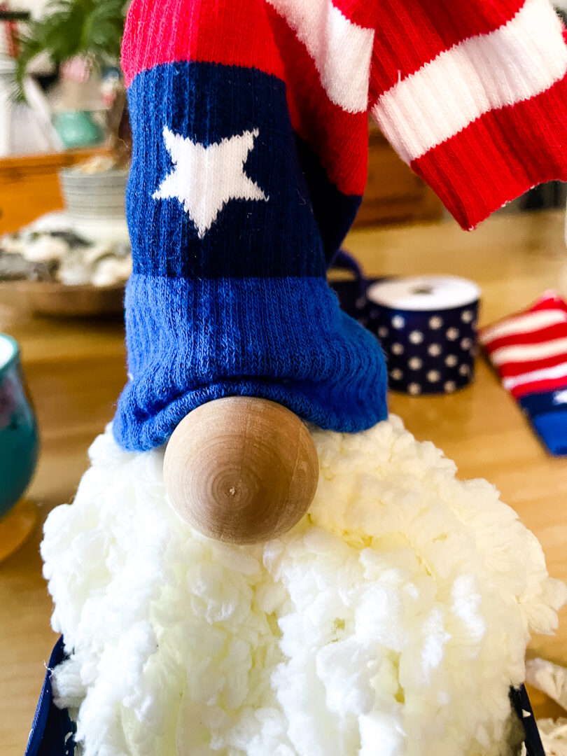 How to Make an Absolutely Adorable No-Sew Patriotic Gnome | The How-To Home