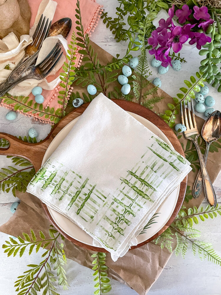 DIY Hand Stamped Napkins - The How-To Home