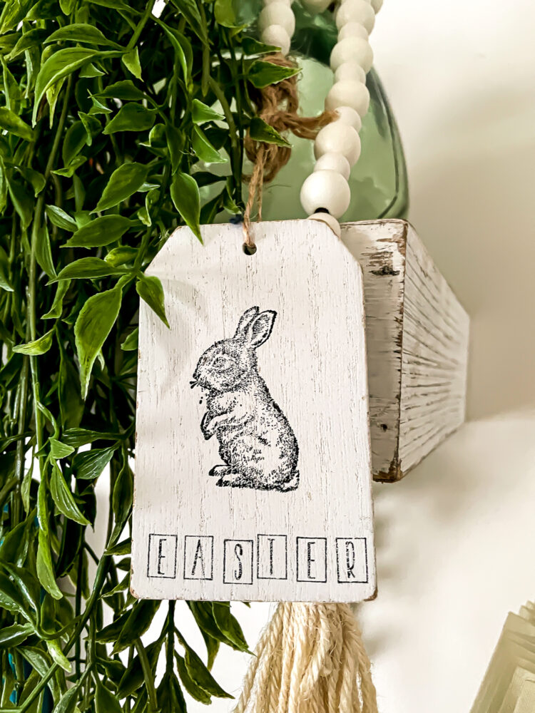 Bead Garland Tag DIY - The How-To Home