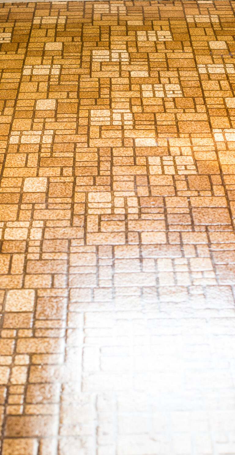 How to Clean Kitchen Floor Linoleum and Ground in Dirt - The How-To Home