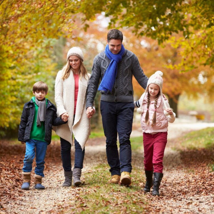 Cozy Fall Activities for Families - The How-To Home