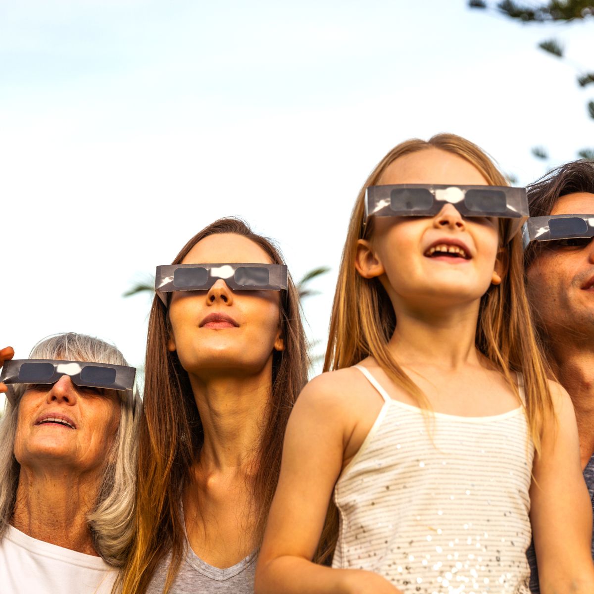 12 Essential Safety Tips for an Unforgettable Solar Eclipse Experience ...